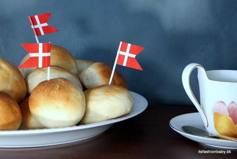 Fødselsdagsboller - Bløde luftige hvide boller - It's Fashion, Baby!